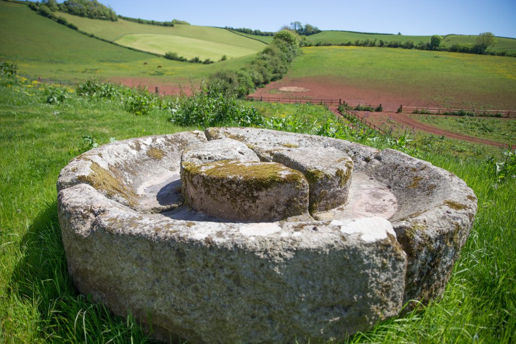 SOLID GRANITE TROUGHS - Kenmart Limited